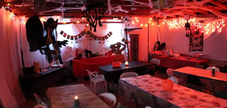 How to Decorate a Garage for A Halloween Party | 15 Easy Steps