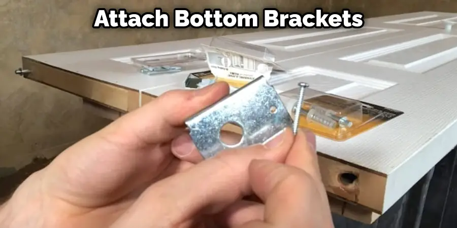 How to Replace Garage Door Hinges | Explained in 10 Steps